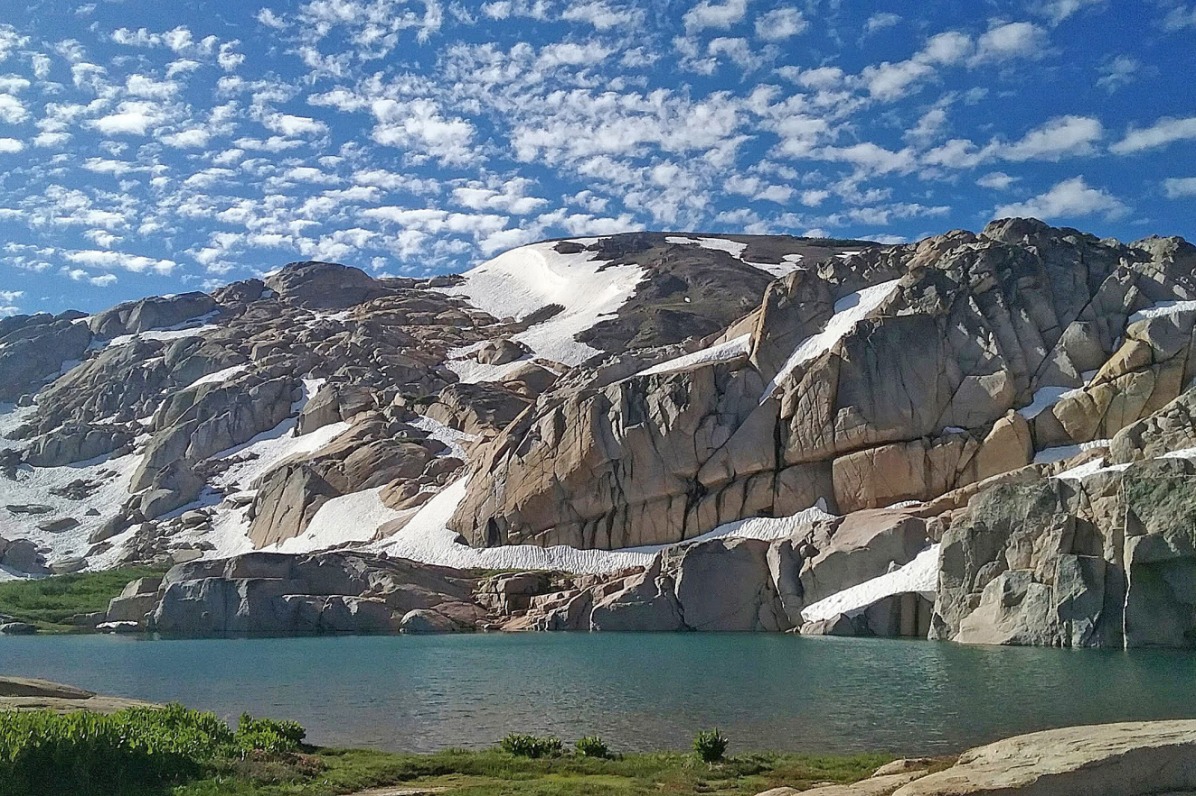 California's High Sierra - Outdoor Adventure Await